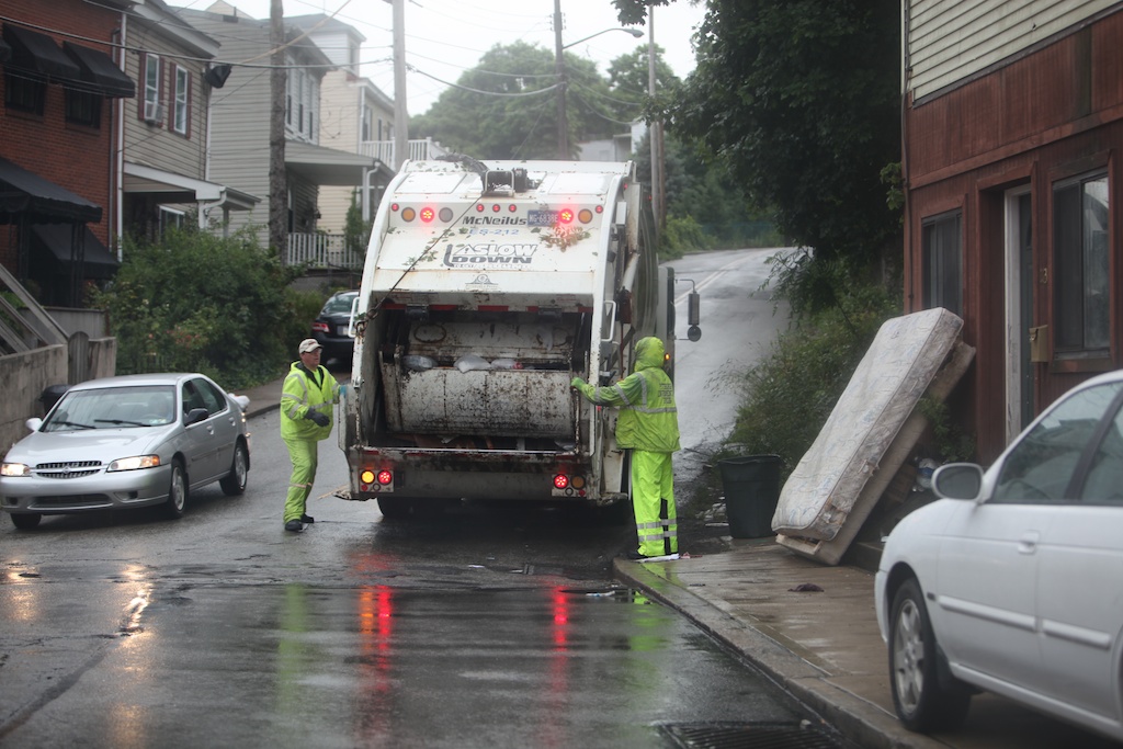 garbage men – Ruth E. Hendricks Photography