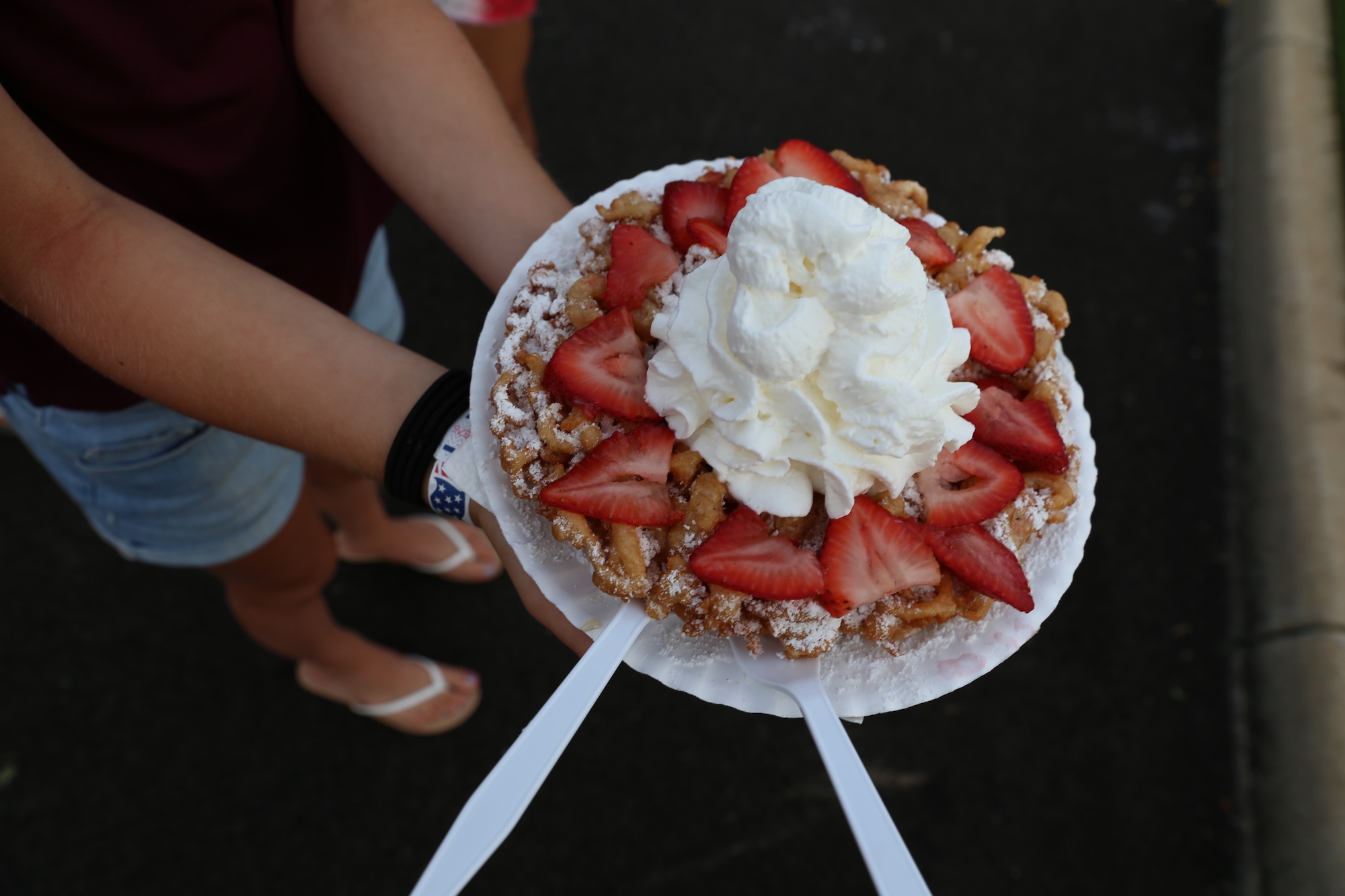Deluxe Funnel Cake – Ruth E. Hendricks Photography