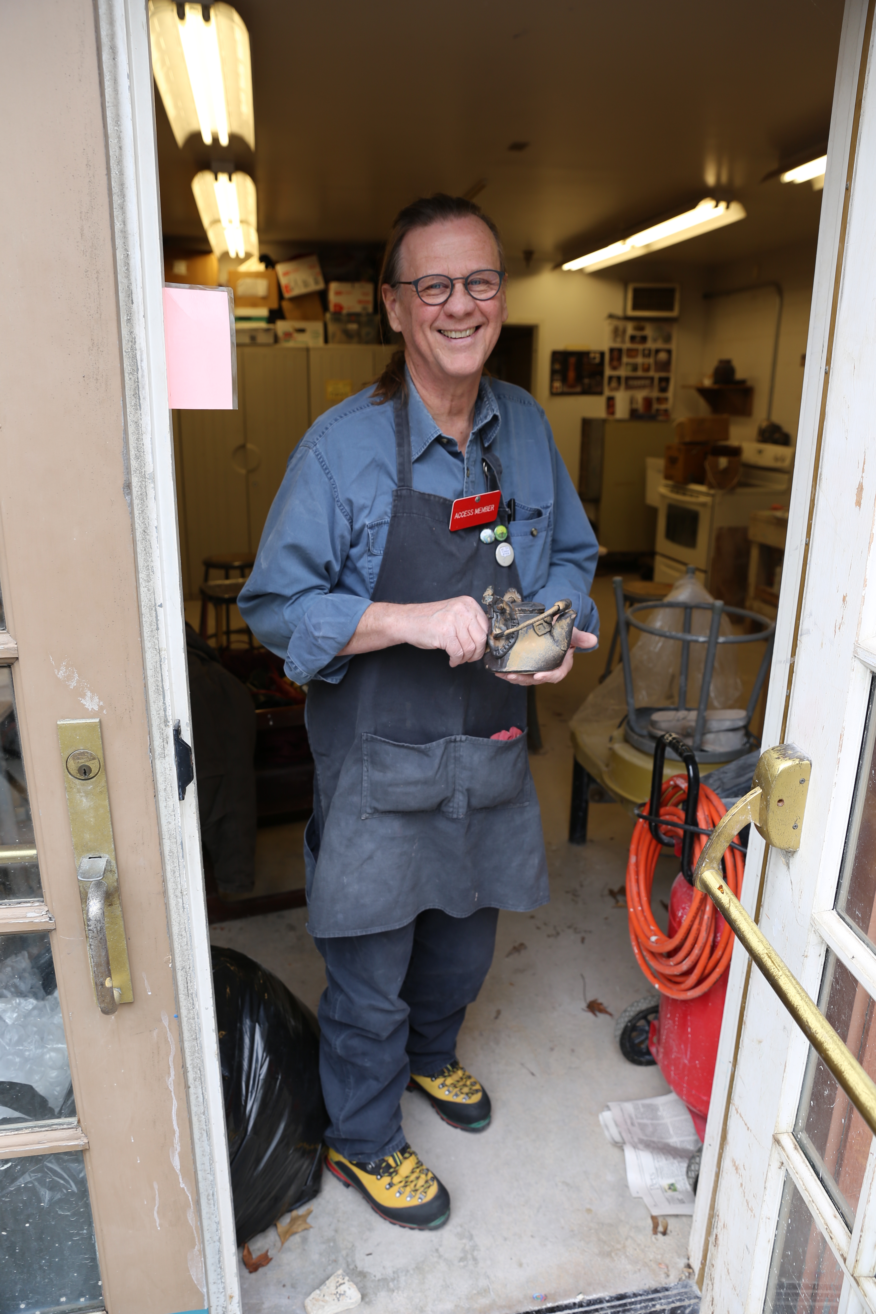 Celebrating Life as a Clay Artist – Ruth E. Hendricks