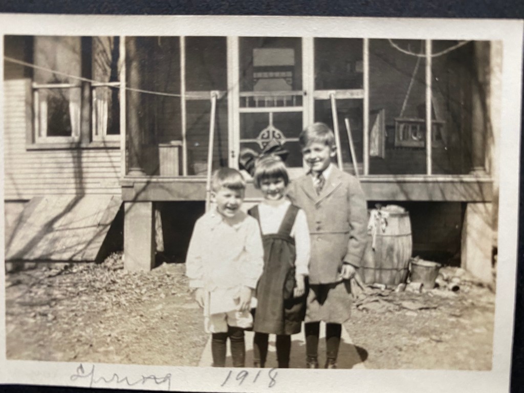 Spring 1918 – Ruth E. Hendricks