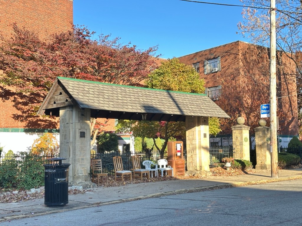 Bus Stop on Negley with Library – Ruth E. Hendricks